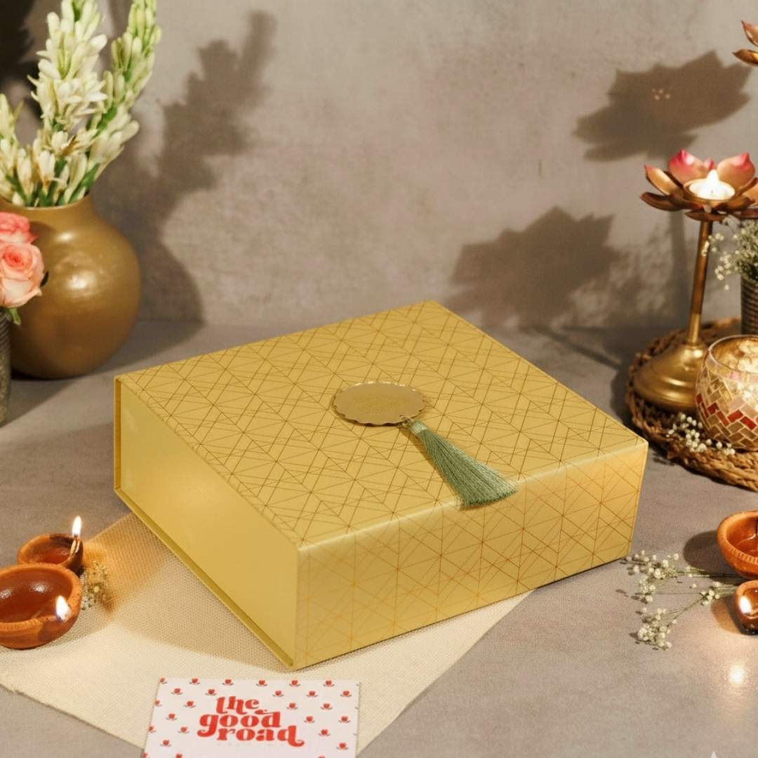 Abstract Magnetic Flap Box – The Good Road Gifting